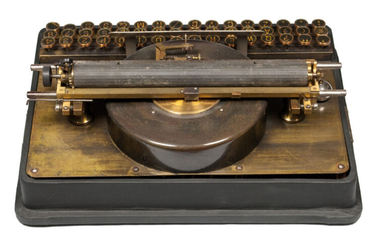 Automatic Typewriter - Antique Typewriters